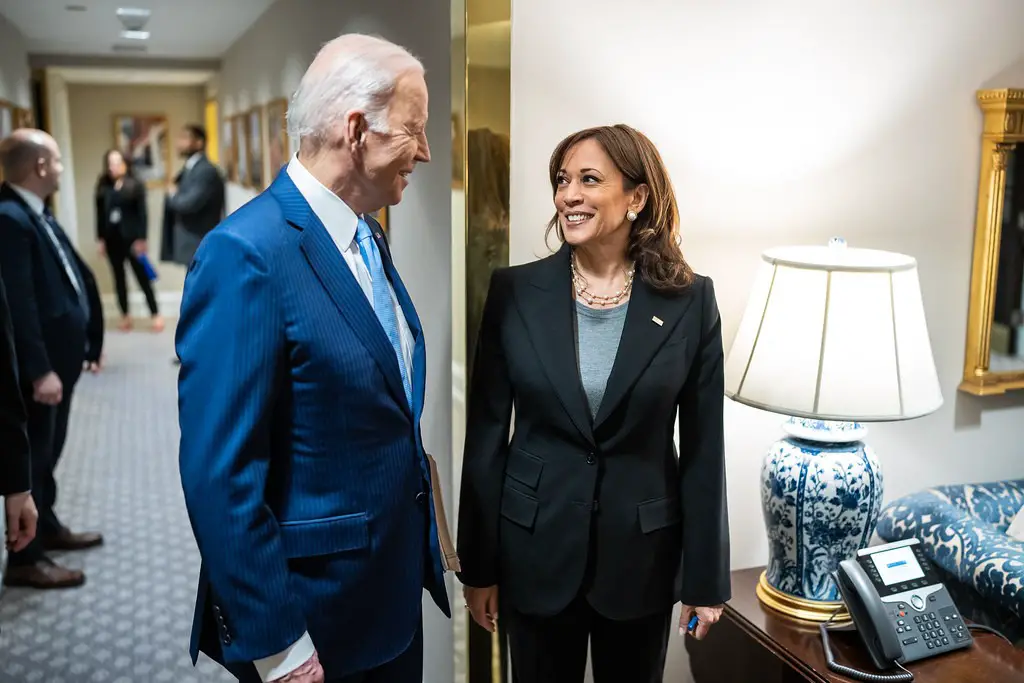 Kamala Harris Undeterred by Dems: Set to Campaign for Biden in 2024 ...