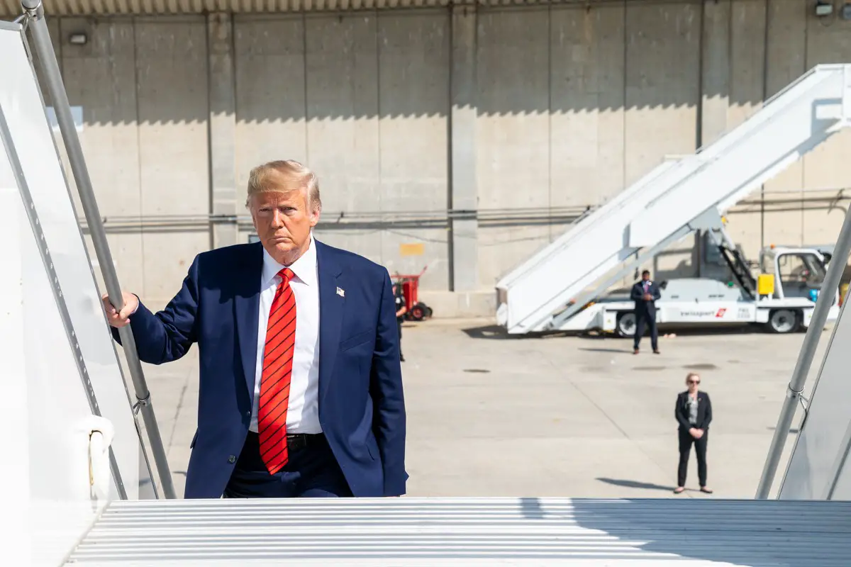 Trump Booking Triggers 5 Jail Surrenders — See Why! - American Voter ...