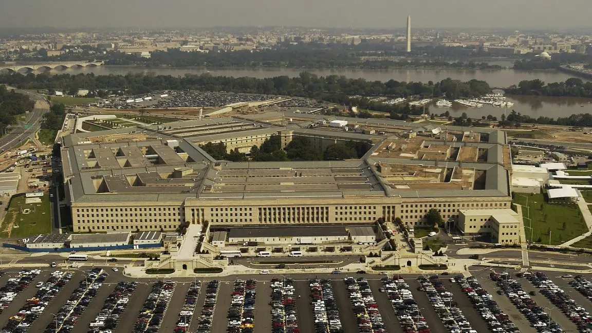 Pentagon Contractor Indicted for Leaking Secrets to Liberal Media ...